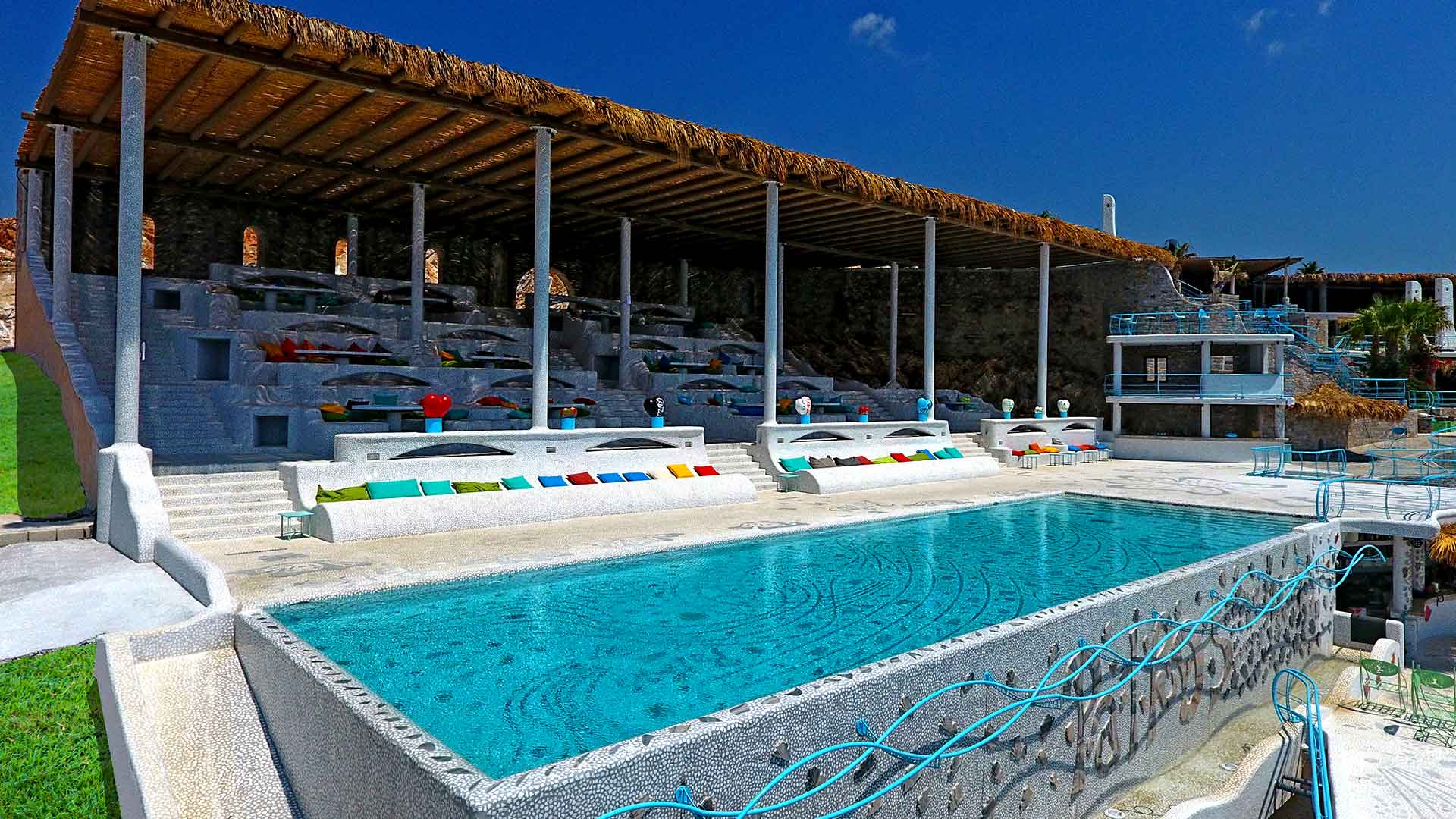 Pathos Club & Restaurant